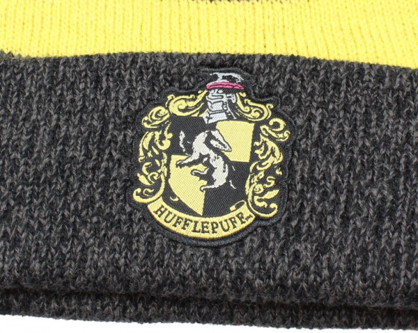 Shop Harry Potter Scarves - wizardingwonders.com - wizardingwonders.com